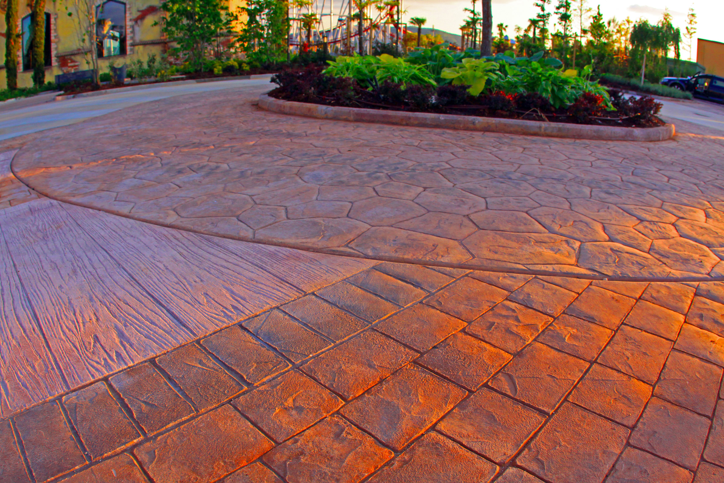 Resistant, scenographic floors and coatings for theme parks - Ideal Work