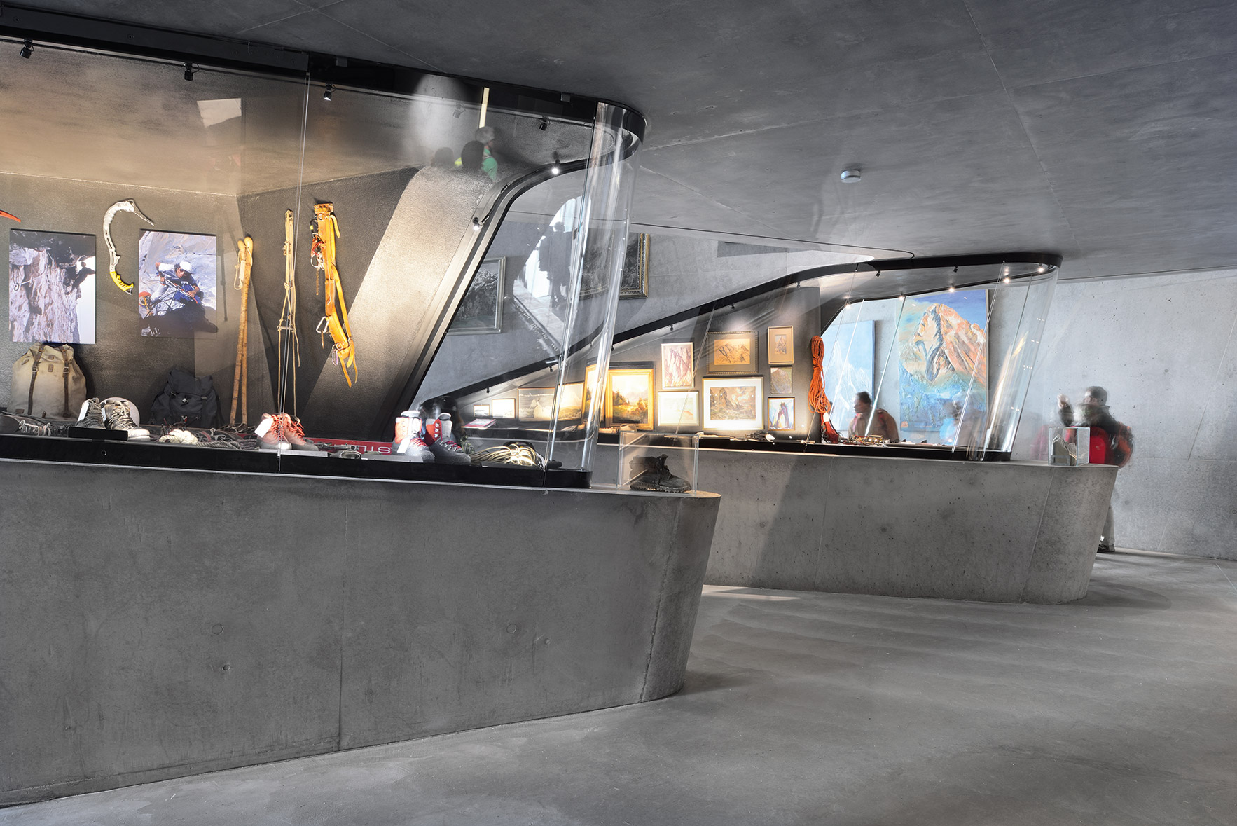 Messner Mountain Museum: the museum’s floor - Ideal Work