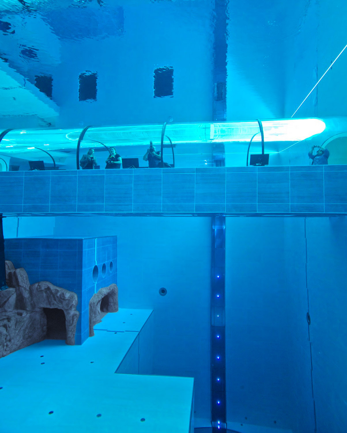 Swimming Pool Y-40 - Idealwork: concrete finishes for internal and ...