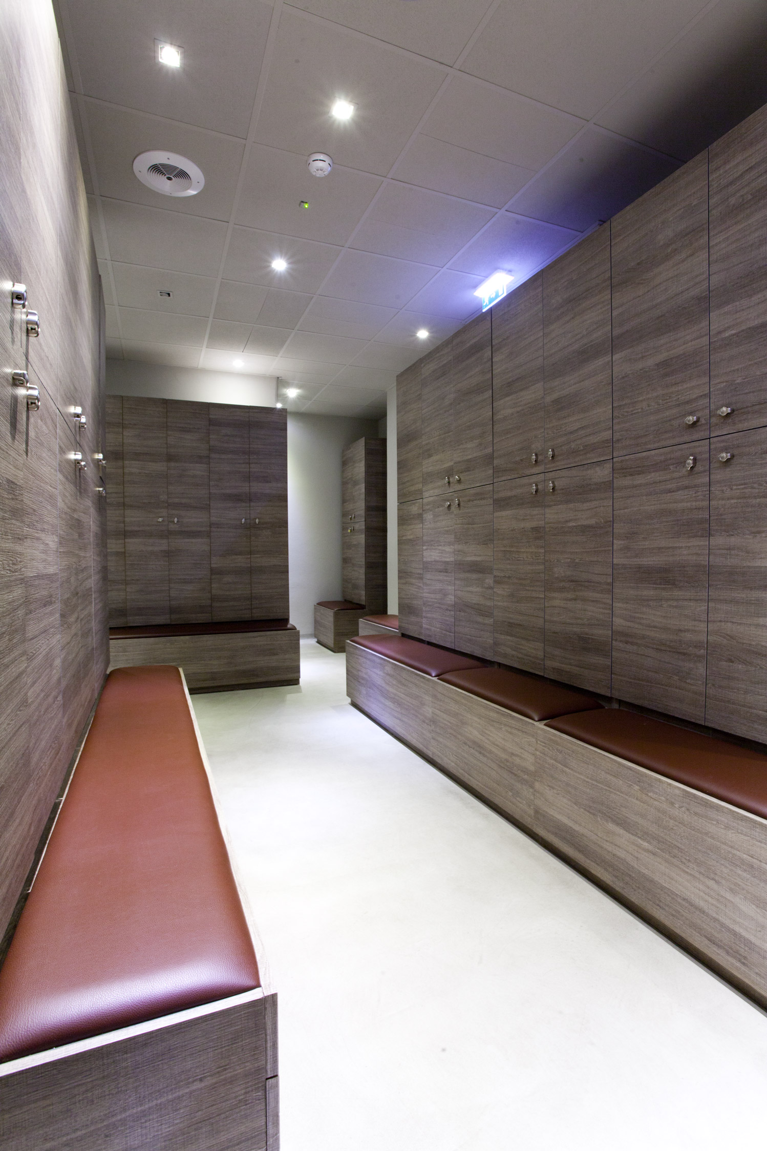 Gym - Idealwork: concrete finishes for internal and external use