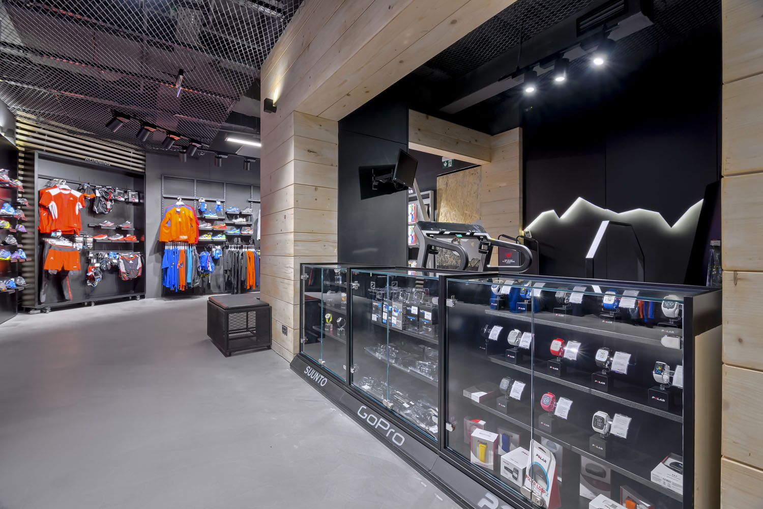 Salomon store in Bucharest - Idealwork: concrete finishes for internal ...