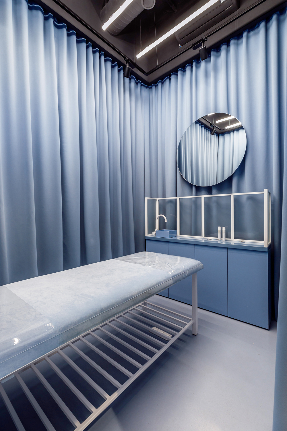 Wonderlab 2.0 - Idealwork: concrete finishes for internal and external use