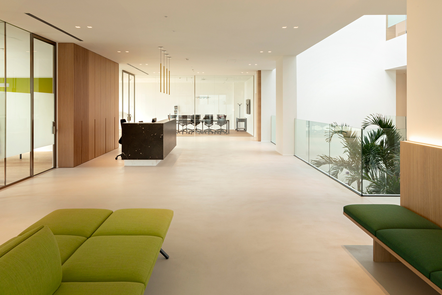 Microgate office in Bolzano - Idealwork: concrete finishes for internal ...
