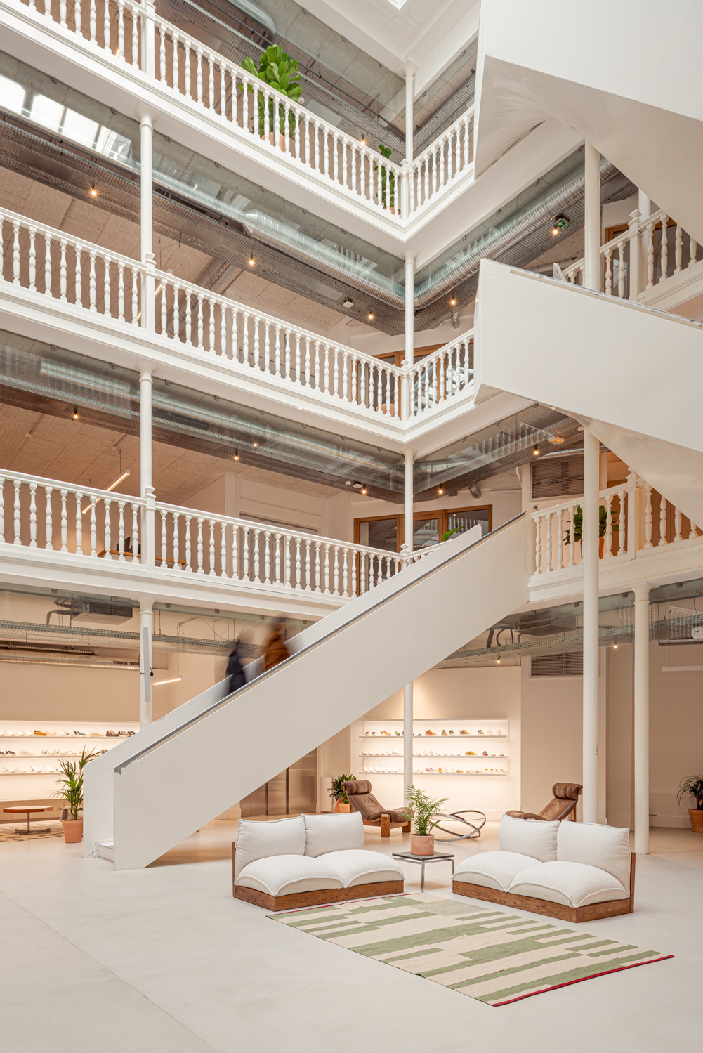 Veja Offices in Paris - Idealwork: concrete finishes for internal and ...
