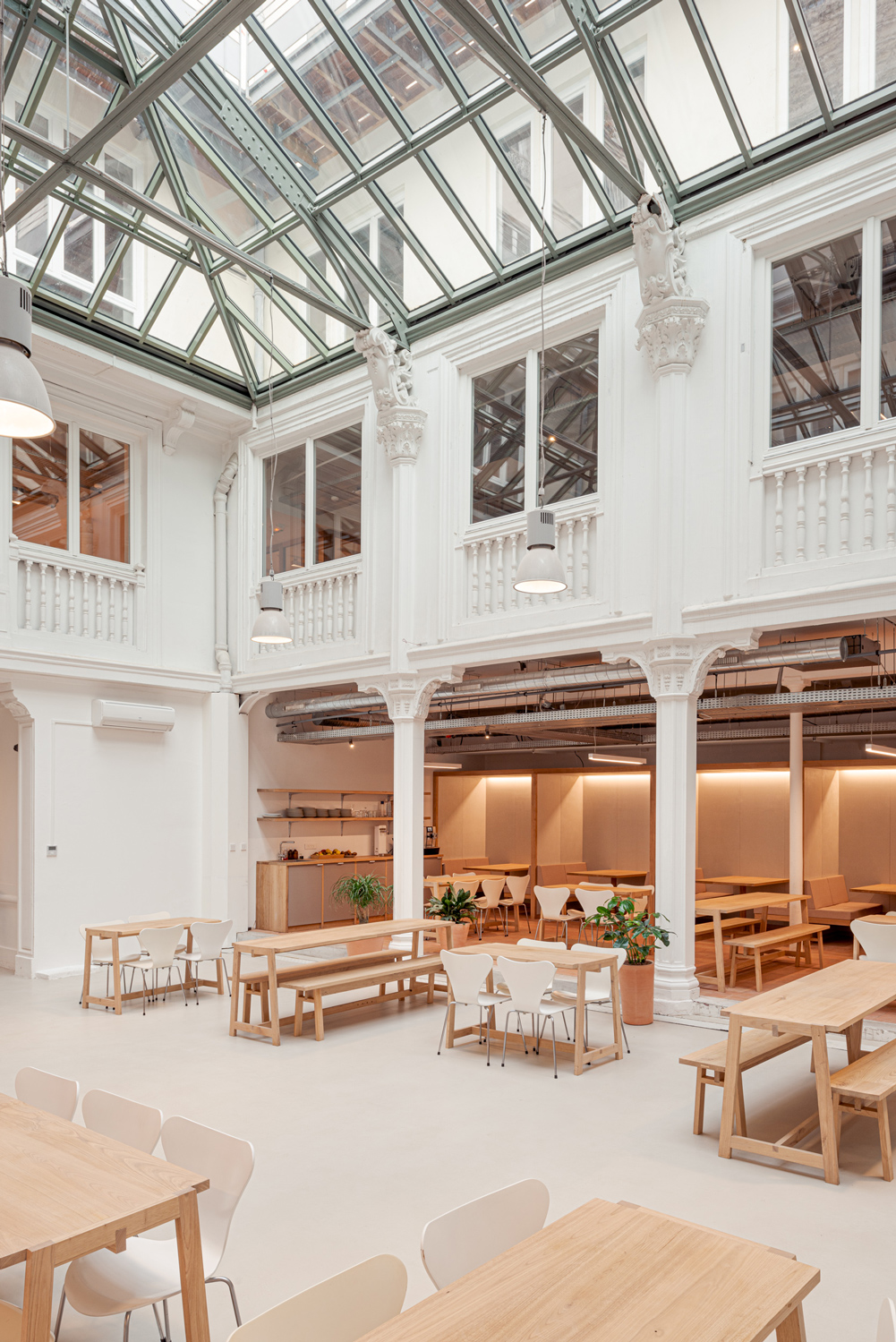 Veja Offices in Paris - Idealwork: concrete finishes for internal and ...