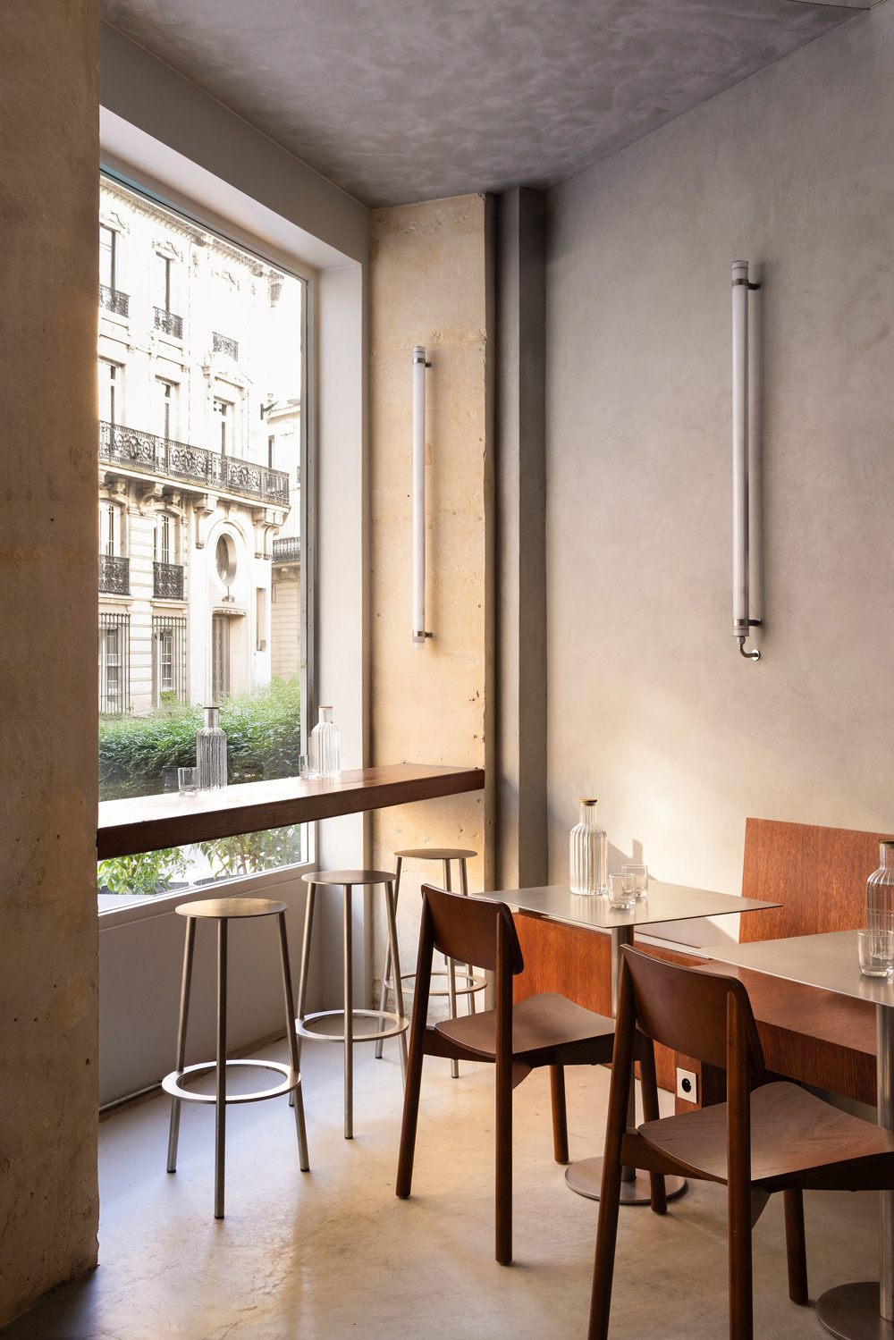 Restaurant Cult in Paris - Idealwork: concrete finishes for internal ...